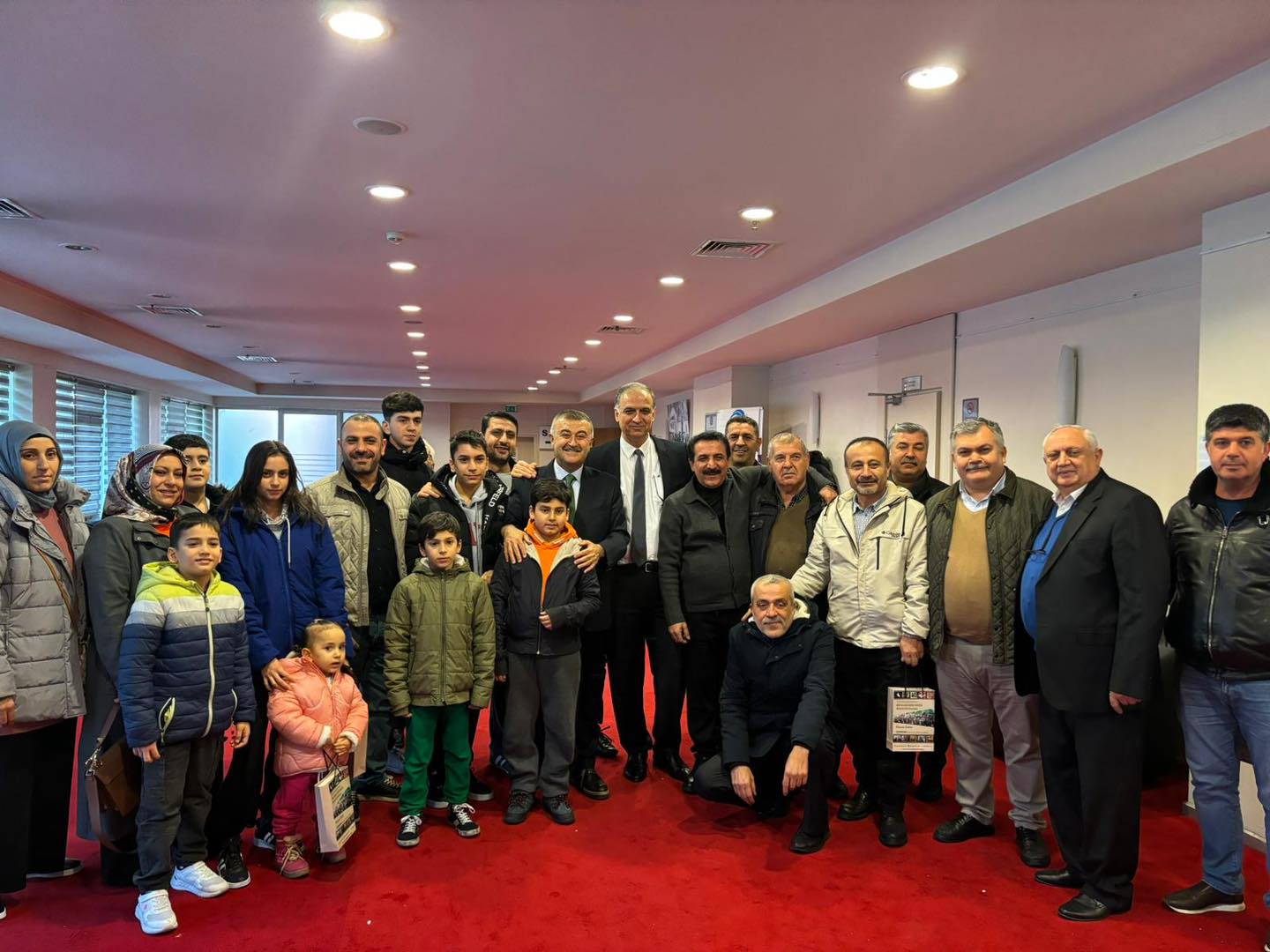 Hasan Emre İstanbul’da Besnilileri Buluşturdu… – Adıyaman İlk Haber ...